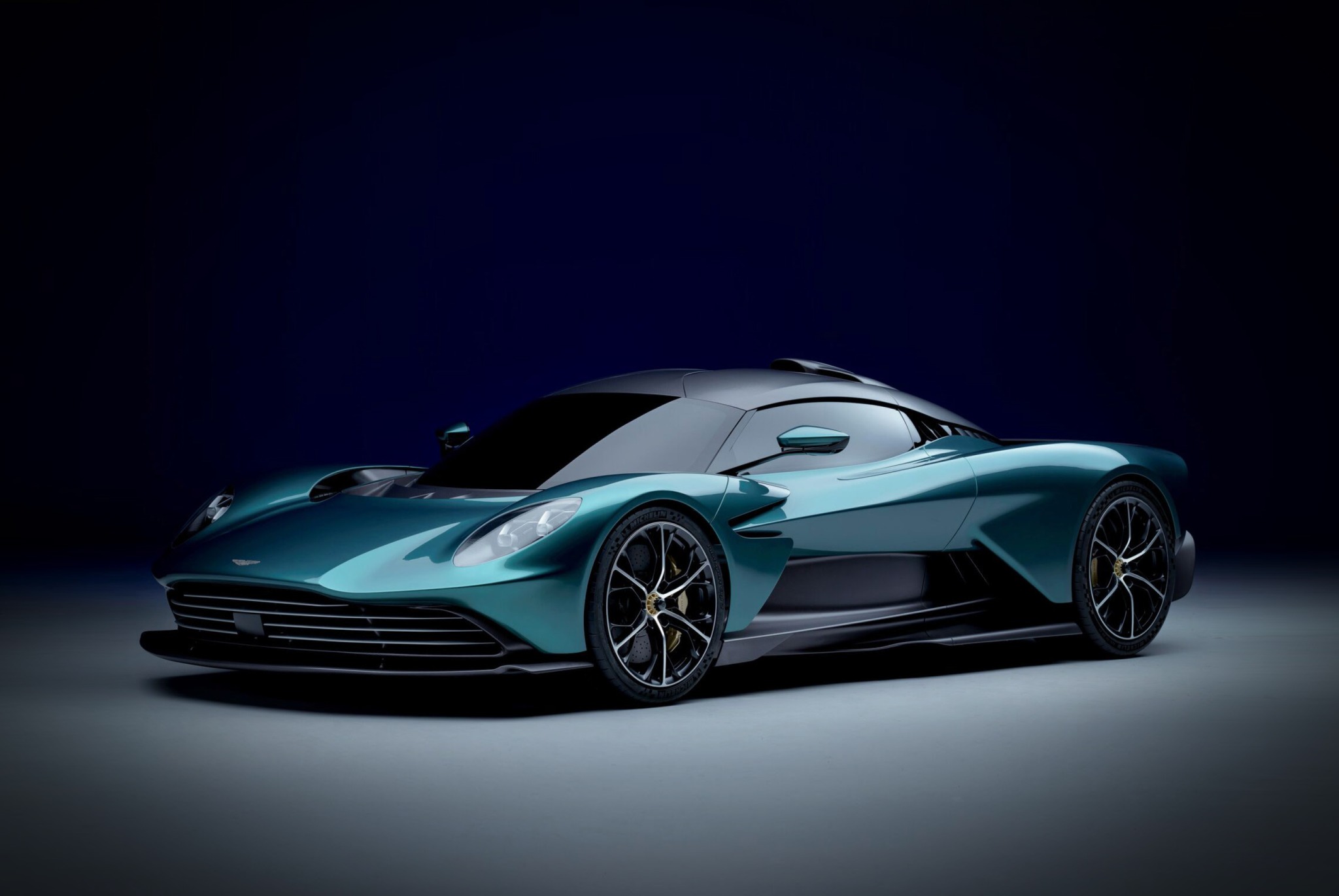 Aston Martin Valhalla - Solitaire Automotive Group